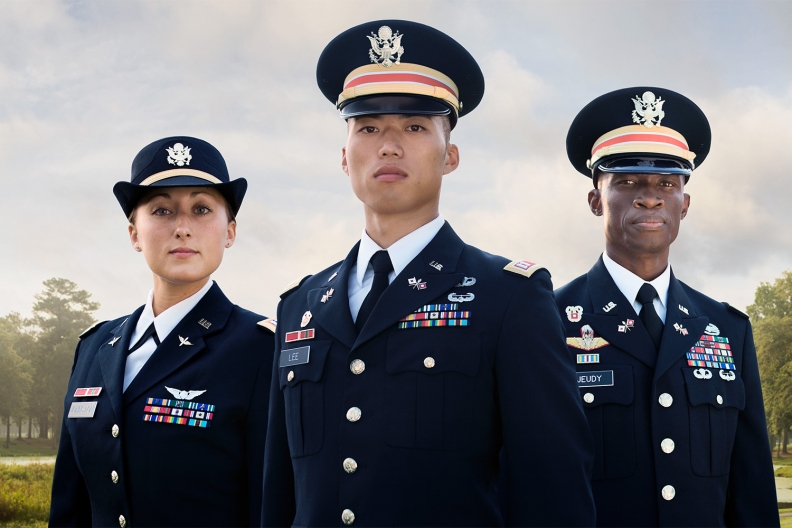 Rod Mclean – PhotographyPortrait of Male and Female Army Officers by ...